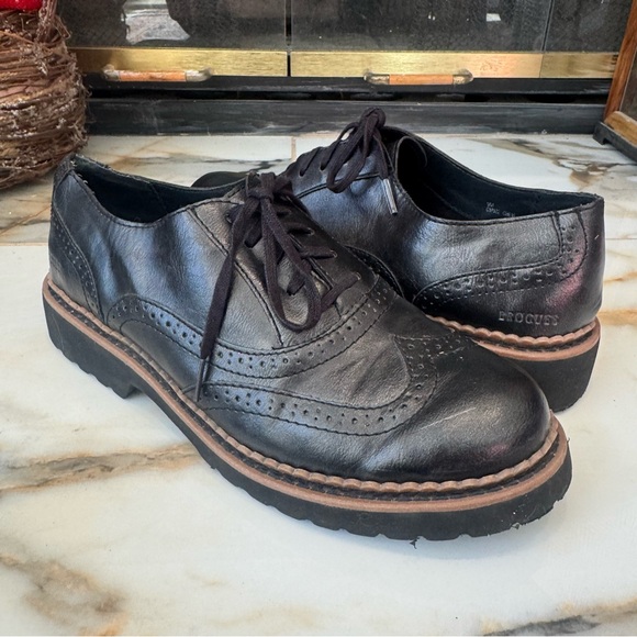 boc | Shoes | Boc Born Brogues Womens Black Wingtip Oxfords Vegan ...